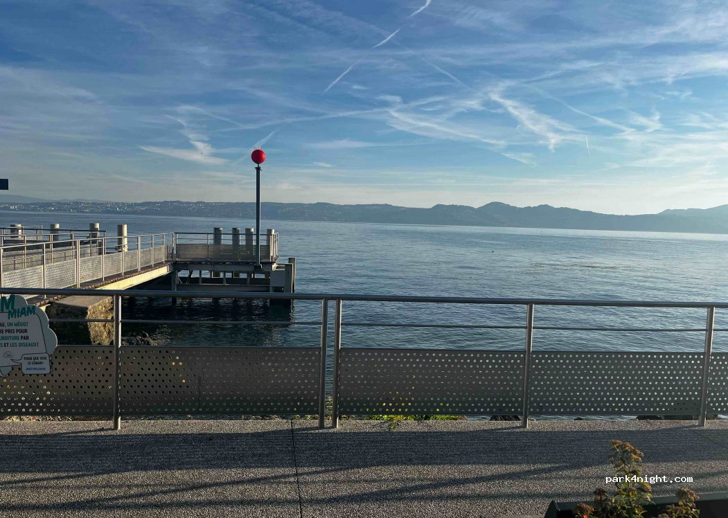 park4night - (74500) Lugrin - 31 Route nationale