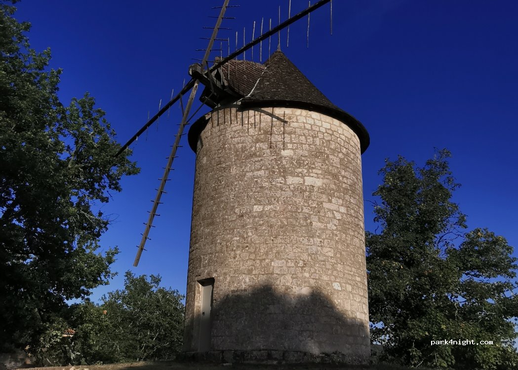 park4night - (24250) Domme - 47 Chemin de Roc Berral