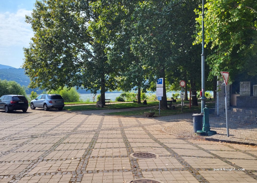 park4night - (2626) Nagymaros - Béla király sétány