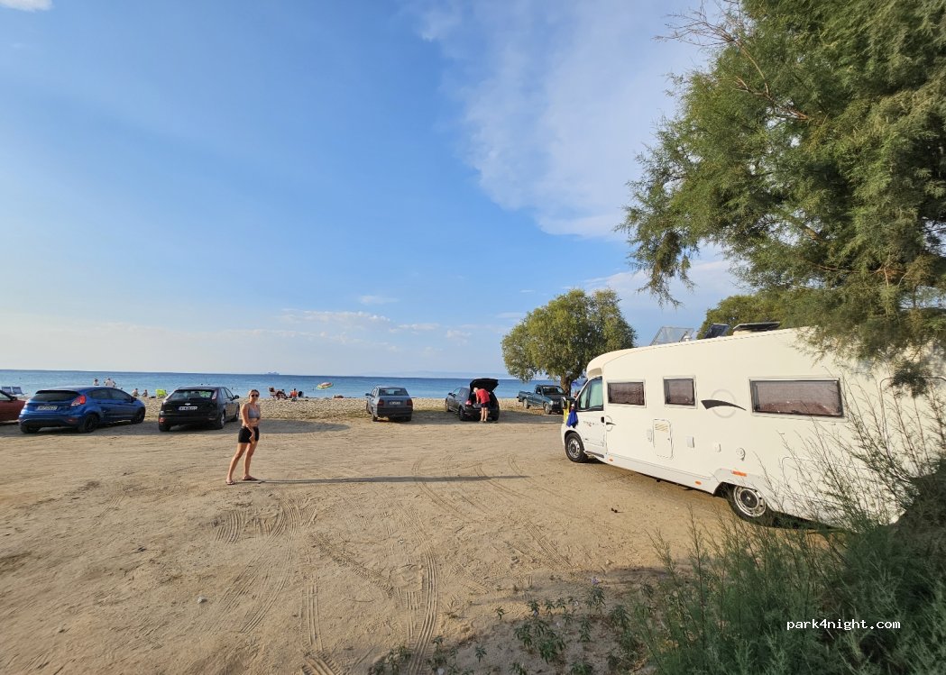 park4night - (570 19) Nei Epivates - 285 Pavlou Kountouriotou