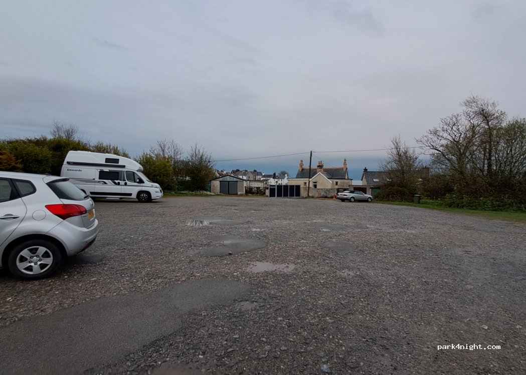park4night - (LL72 8LT) Moelfre - 91 Ffordd Lligwy