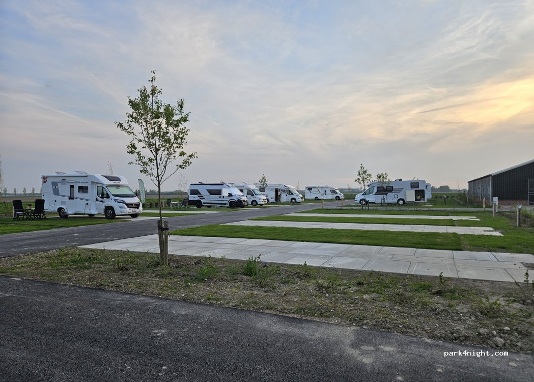 park4night - (4491 PH) Camperplaats de Willeminahoeve