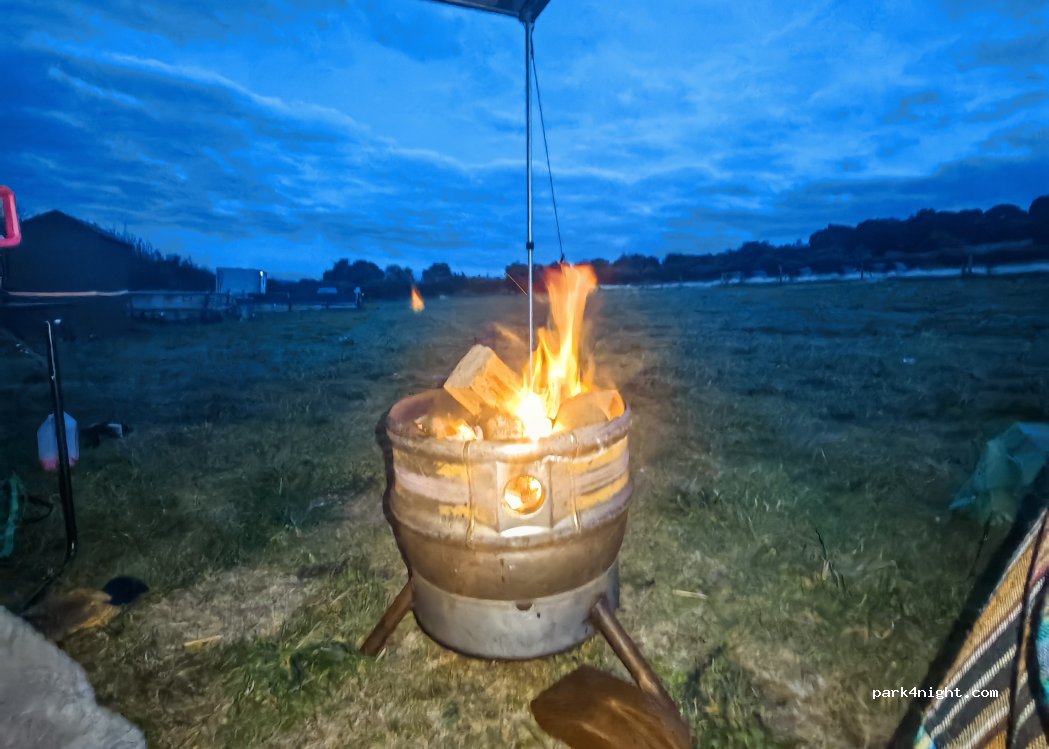 park4night - (DE45 1QR) Plum Tree campsite