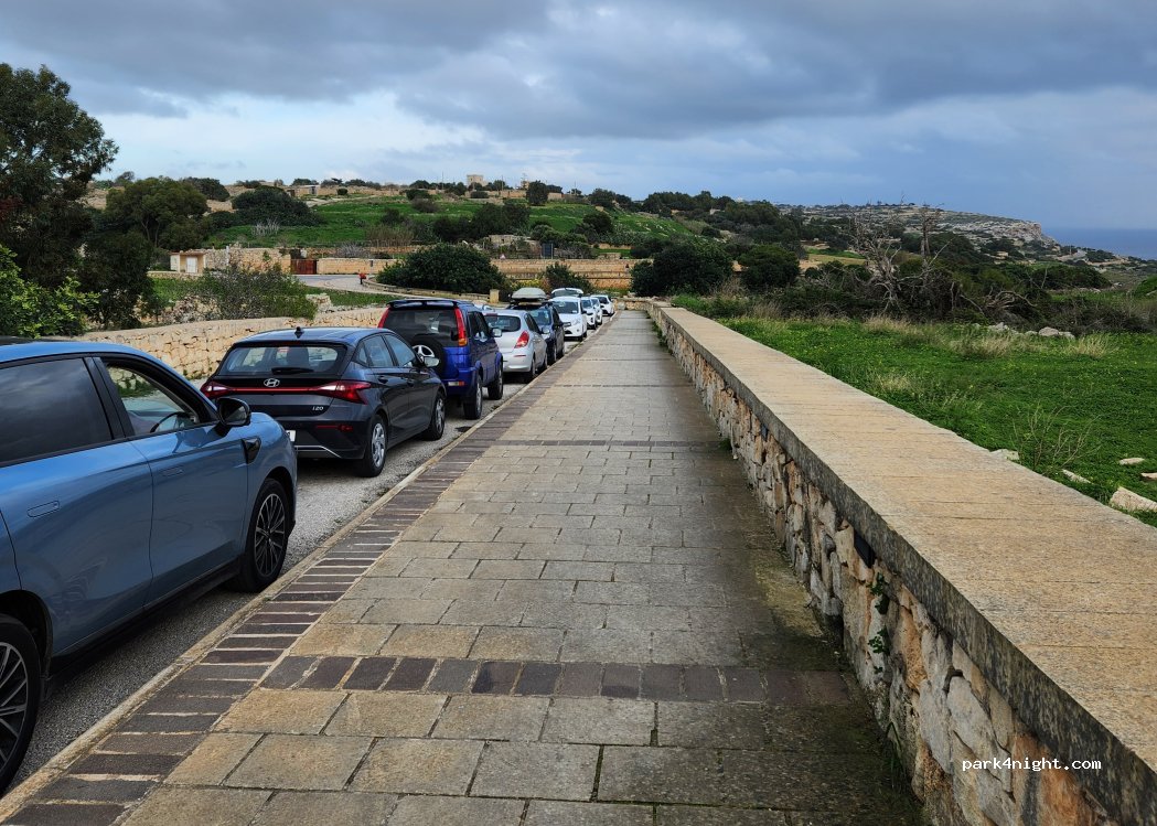 park4night - (QRD 3043) Qrendi - Triq Il-Wied