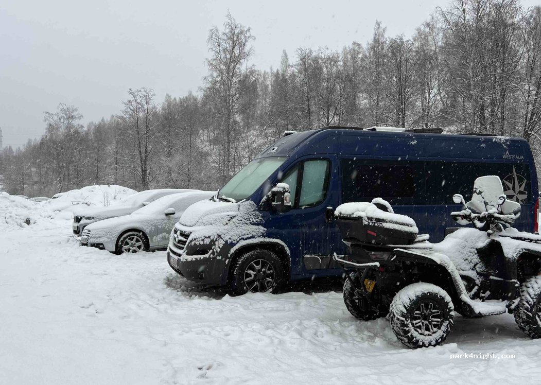 park4night - (335600) Lupeni - Calea Brăii