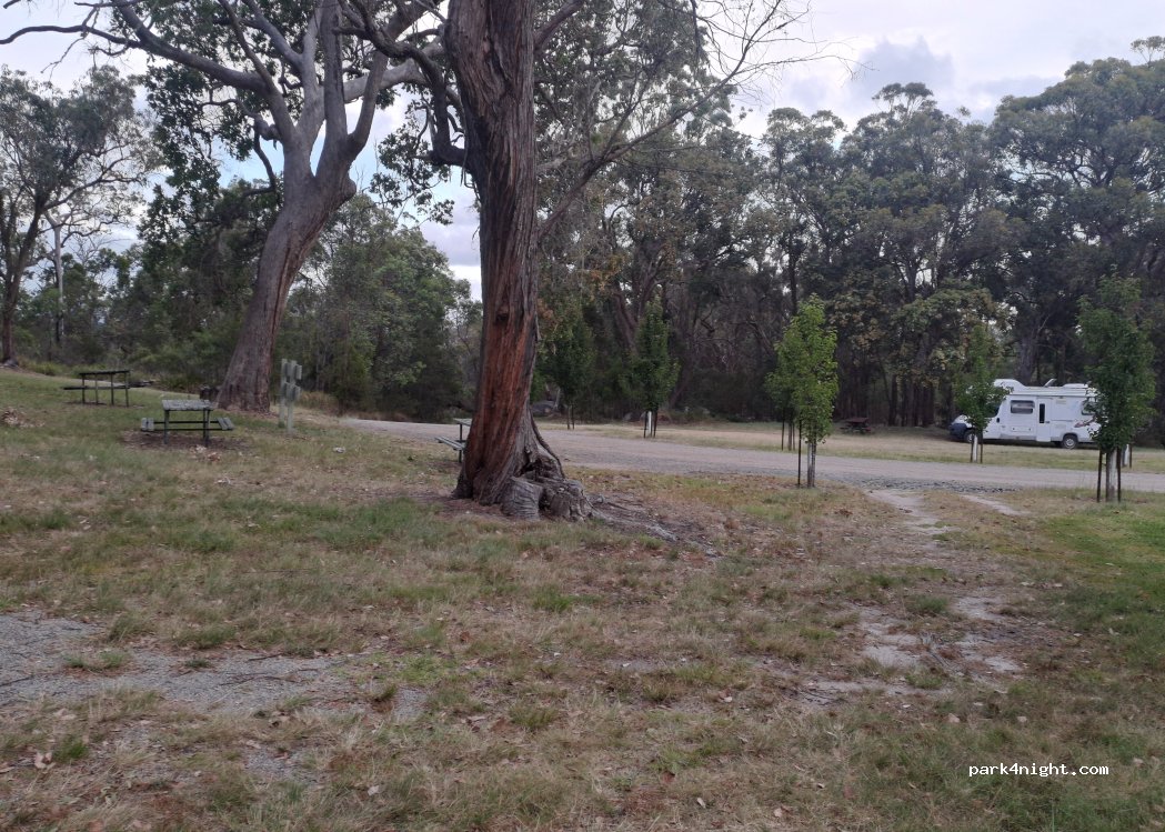 park4night - (4370) Warwick - Castle Lane