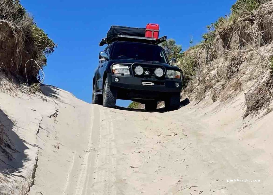 park4night - (6037) Two Rocks - Dewars Beach Access Track