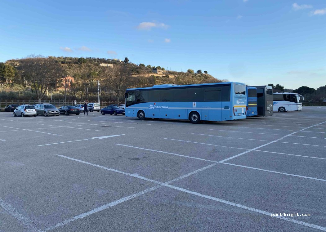 park4night - (94013) Leonforte - Viale delle Scienze