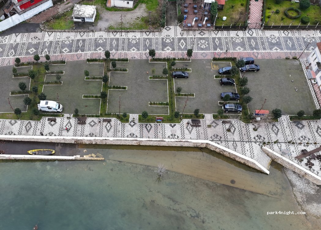 park4night - (4001-4007) Shkoder - Sheshi Shirokës