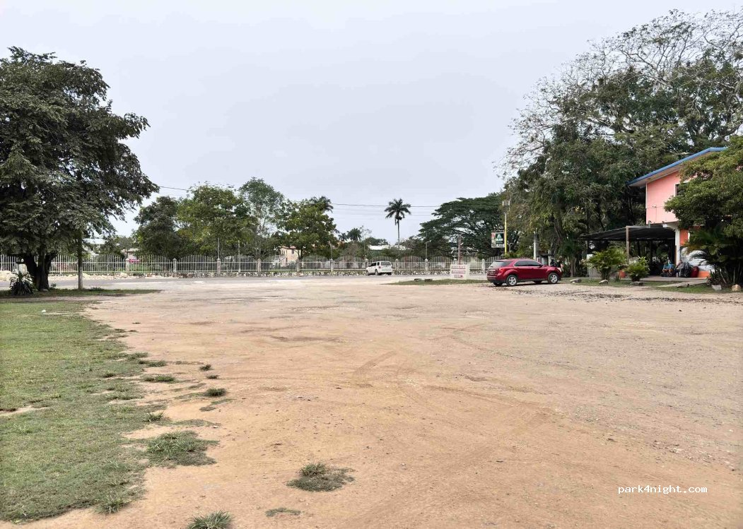 park4night - (0501) San Ignacio Town - Savannah Street
