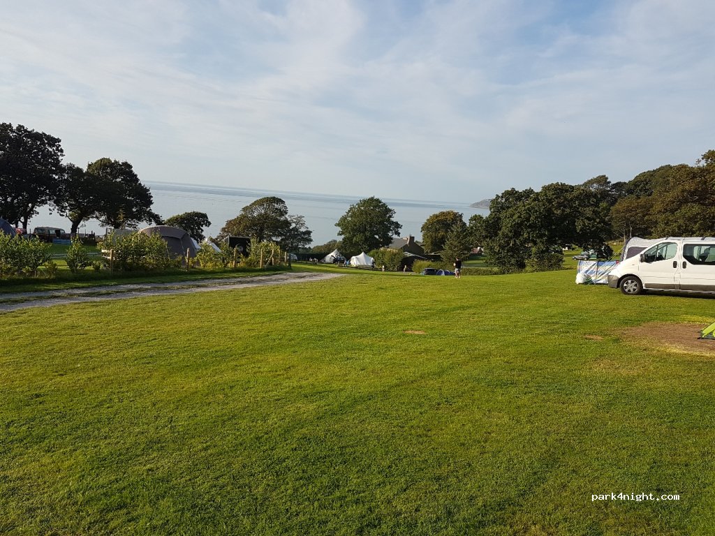 park4night - (LL34 6SF) Trwyn yr Wylfa Caravan & Camping Site