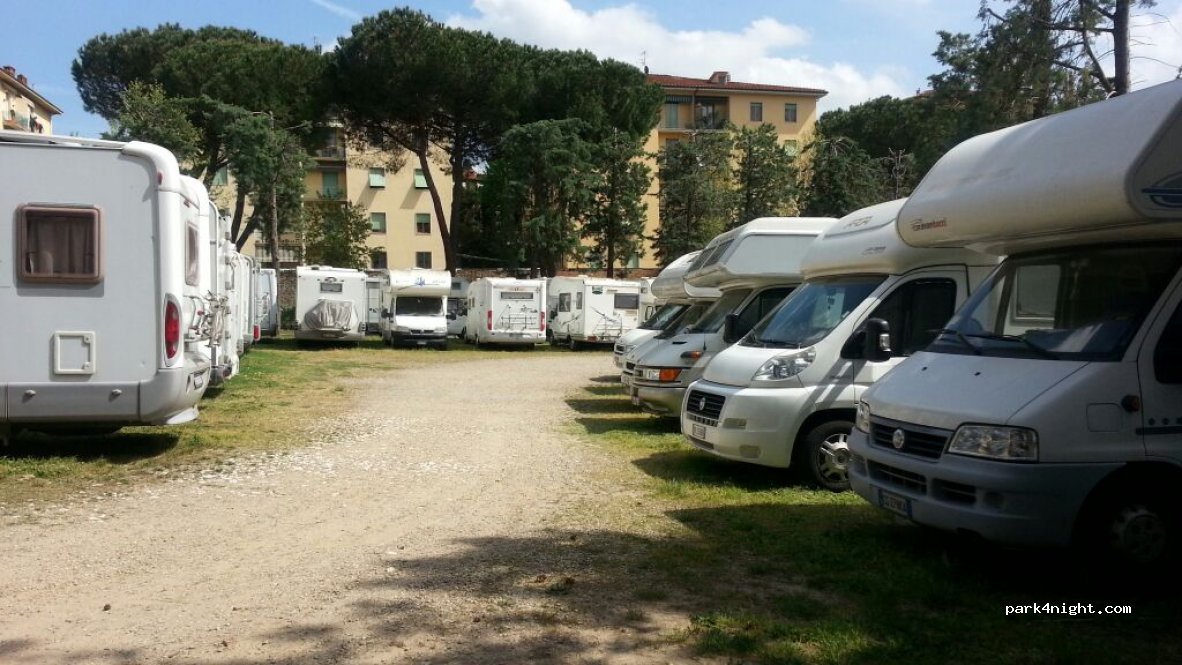 park4night - (50139) Aire de camping-cars Florence